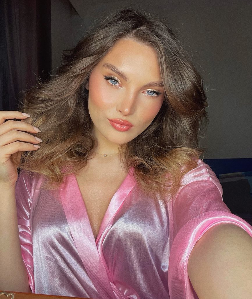 Global Talent | Victoria Gheorghe - Global Talent
